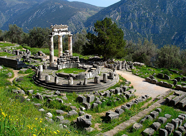 Delphi: Center of the World | The Ya'lla Blog